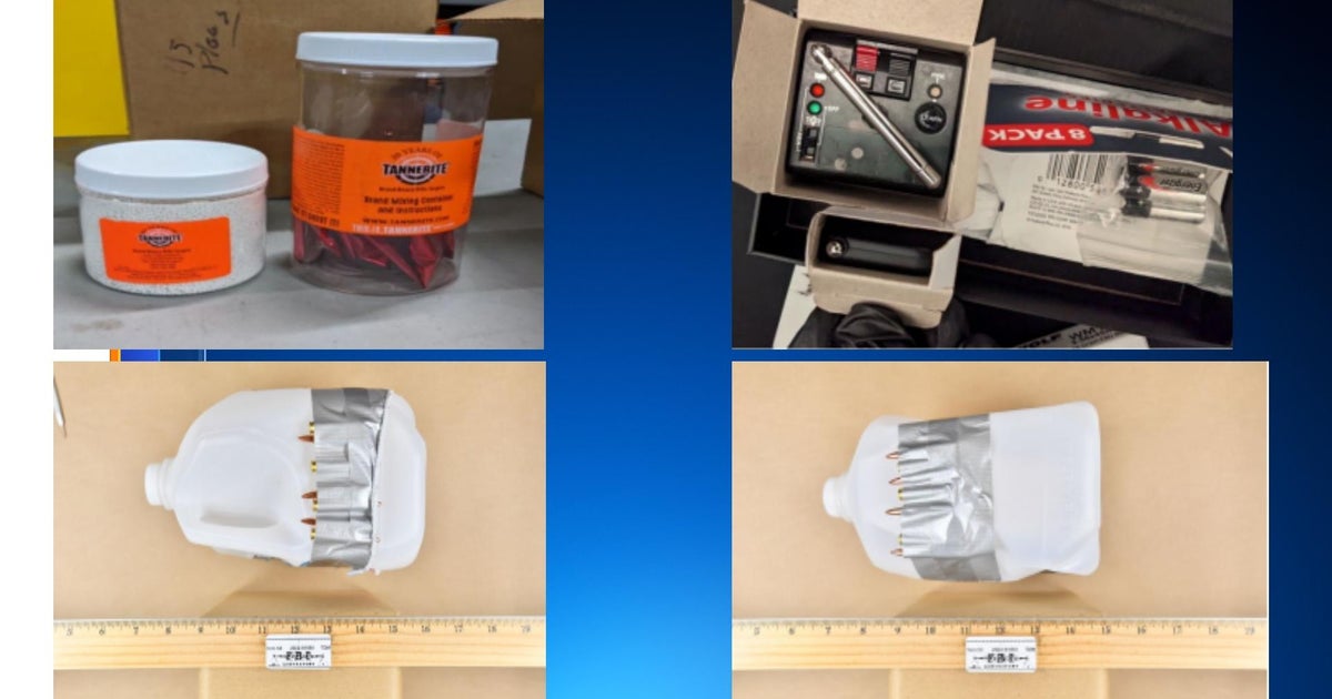 Feds found "bomb-making materials" in Highland Park shooting suspect's ...