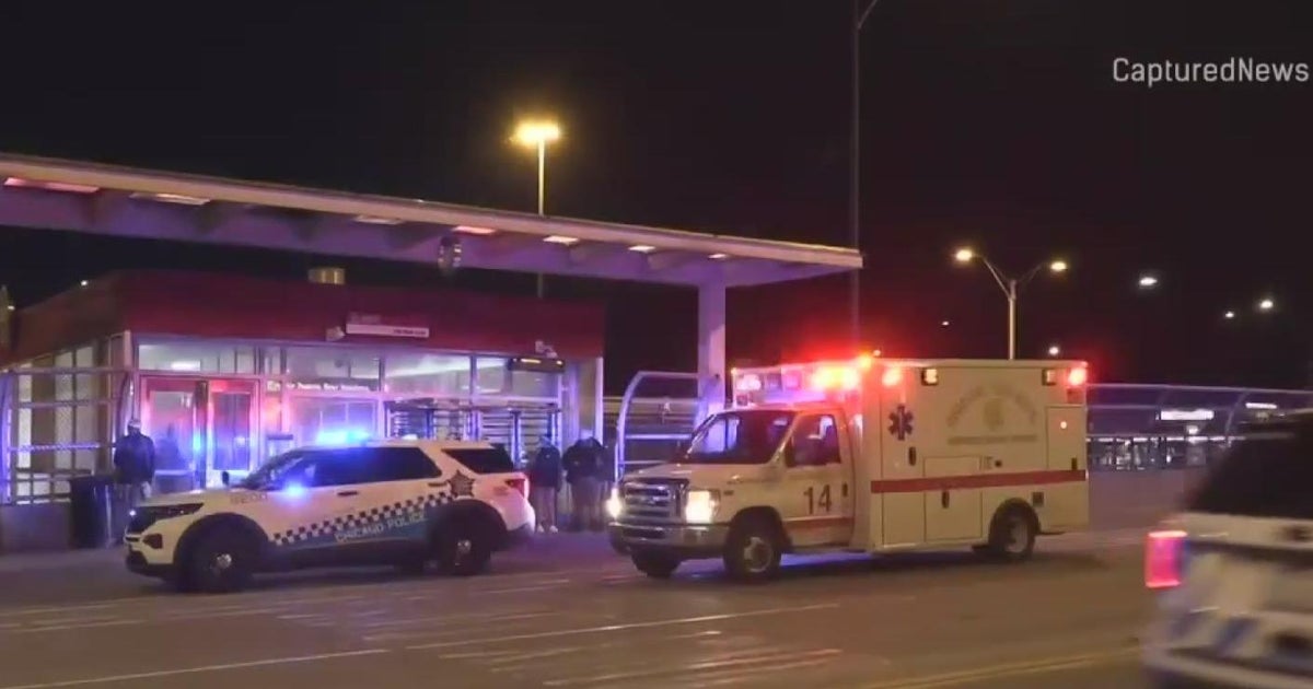 Cta Red Line Platform Attack Cbs Chicago