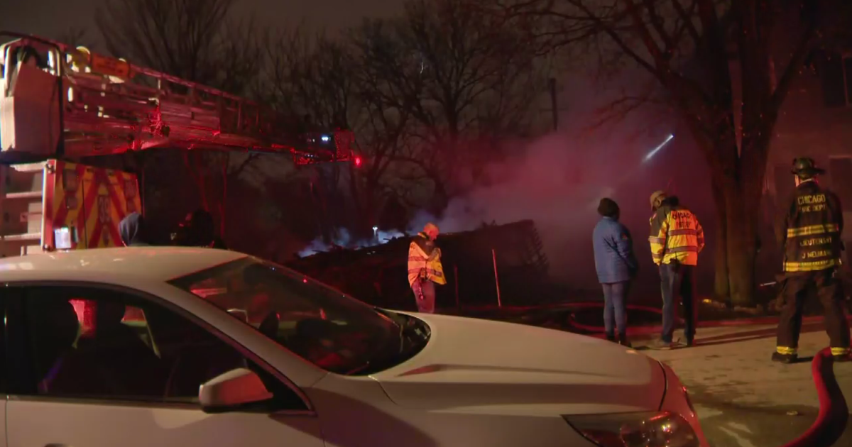 Fire burns home to ground in Back of the Yards - CBS Chicago
