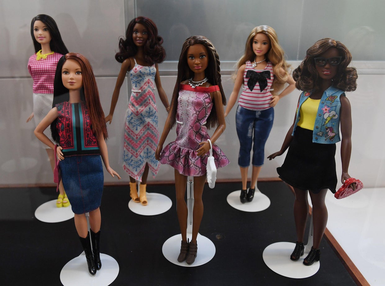This day in history: Barbie doll makes her debut in 1959 - CBS Detroit