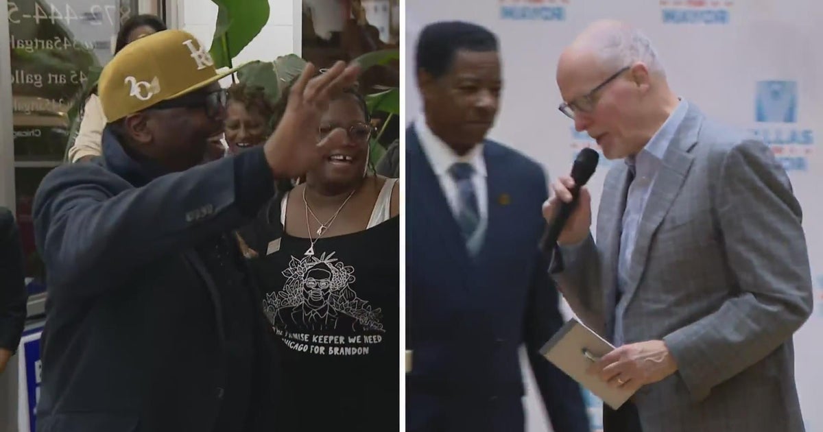 Johnson, Vallas rack up endorsements as April 4 runoff nears - CBS Chicago