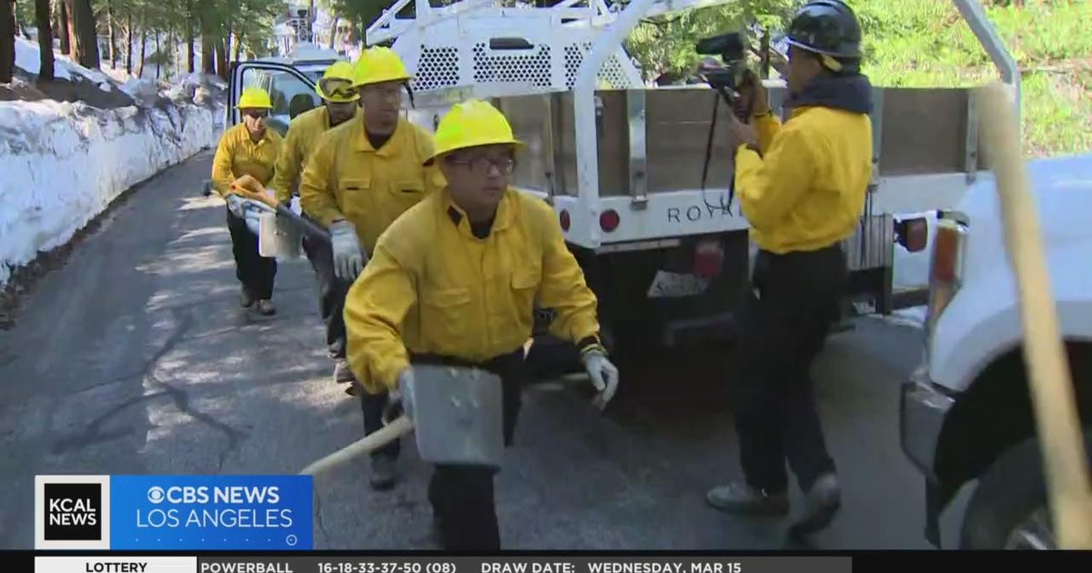From inmates to firefighters: The story of the Buffalo Hand Crew - CBS ...