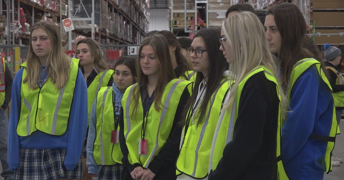 Amazon female facility leaders show high school girls world of STEM ...