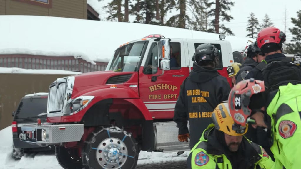 5 hurt in building explosion in eastern Sierra town of Mammoth Lakes ...