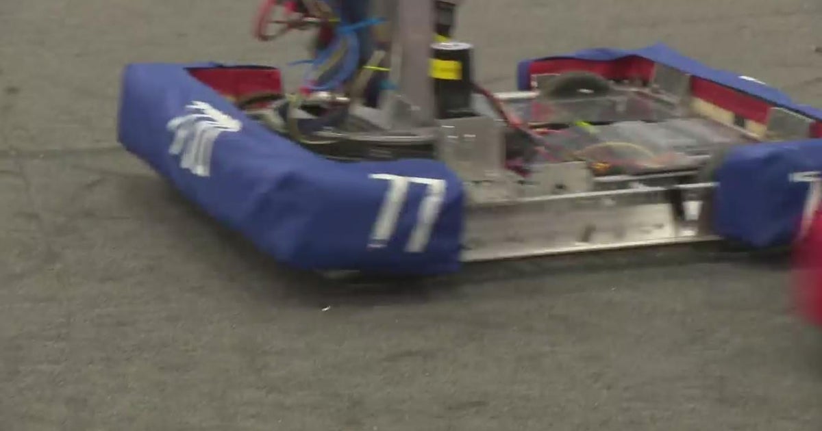 Dulaney High School hosts DMV robotics competition - CBS Baltimore