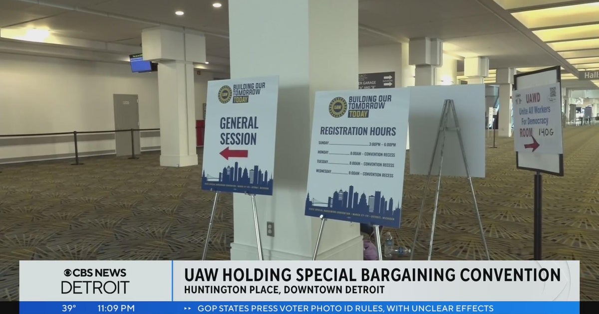 UAW holds first day of 2023 special bargaining convention - CBS Detroit