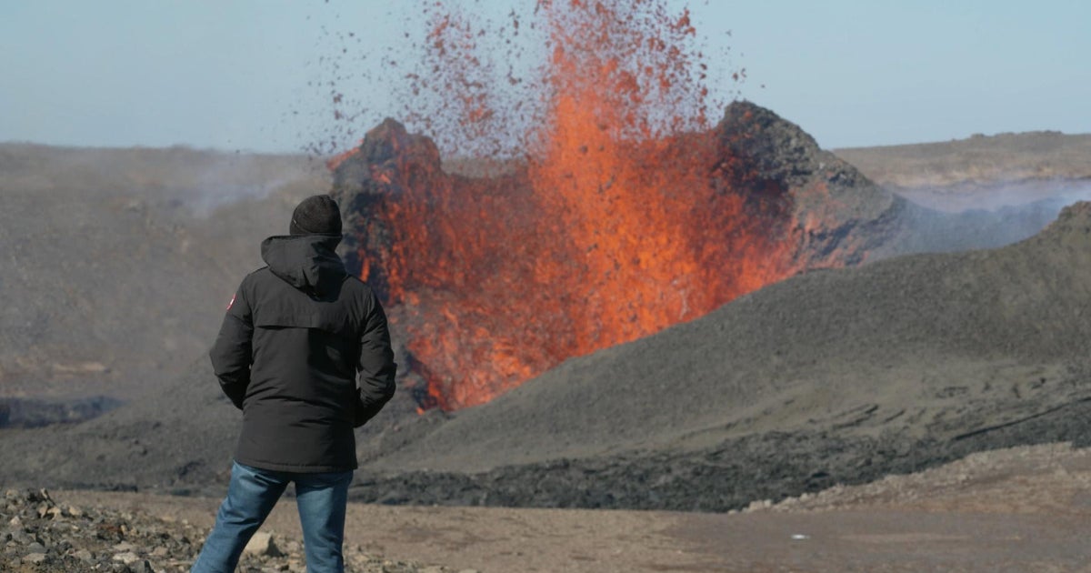 Volcanic eruptions: Scientists in Iceland work to understand and ...