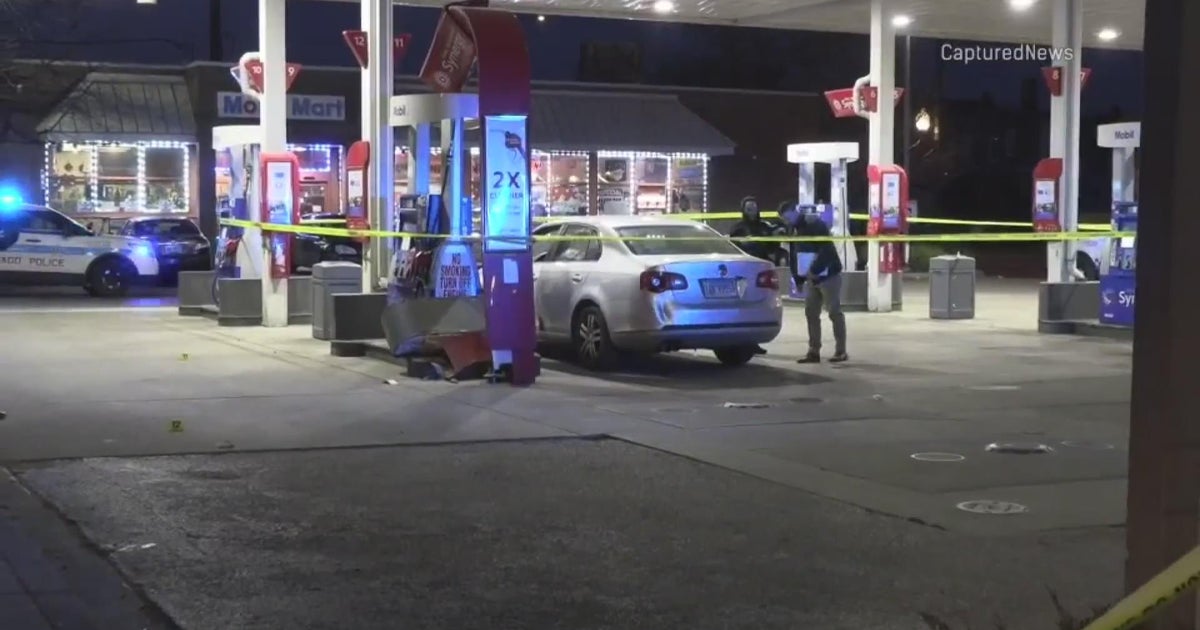 Shooting at West Side gas station leaves woman dead - CBS Chicago