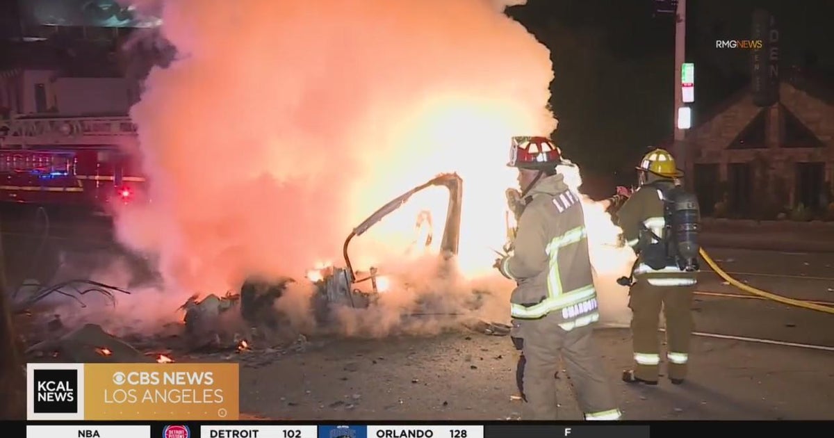 Hollywood crash, car fire kills 1, hospitalizes 2 - CBS Los Angeles