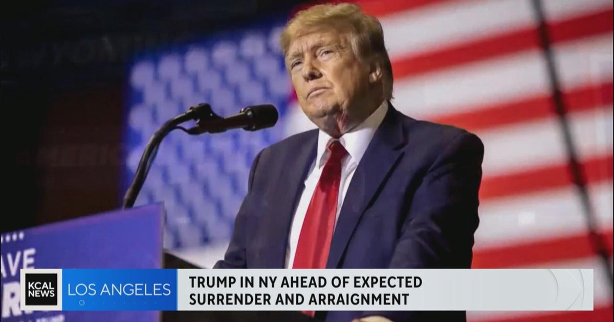 Trump arrives in New York ahead of expected surrender and arraignment ...