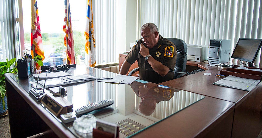 Frederick County sheriff and gun dealer allegedly conspired to acquire ...