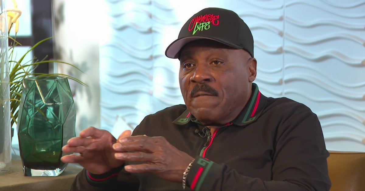 Spike Moss seeks to stop youth gang violence by bridging community ...