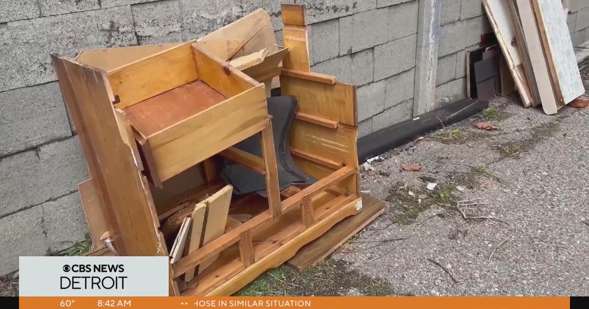 Illegal dumping causing major problems in Detroit neighborhood - CBS ...