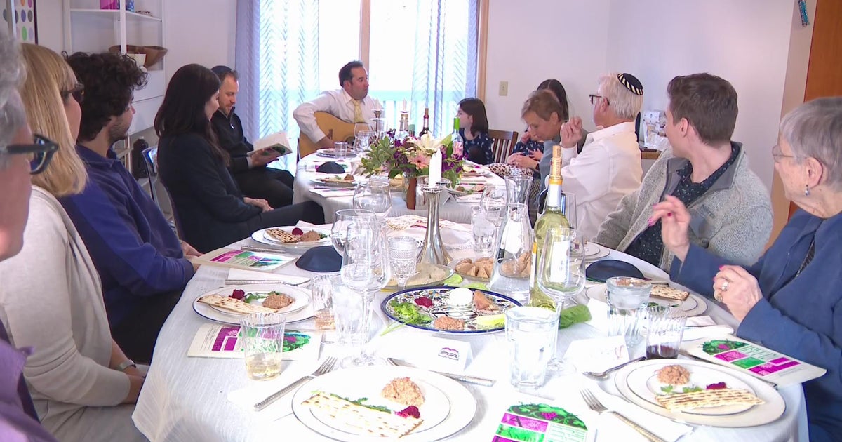 WCCO’s Jonah Kaplan welcomes family for Passover Seder - CBS Minnesota