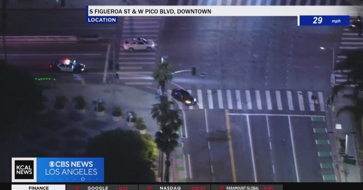 Specialized units requested to help with the pursuit - CBS Los Angeles
