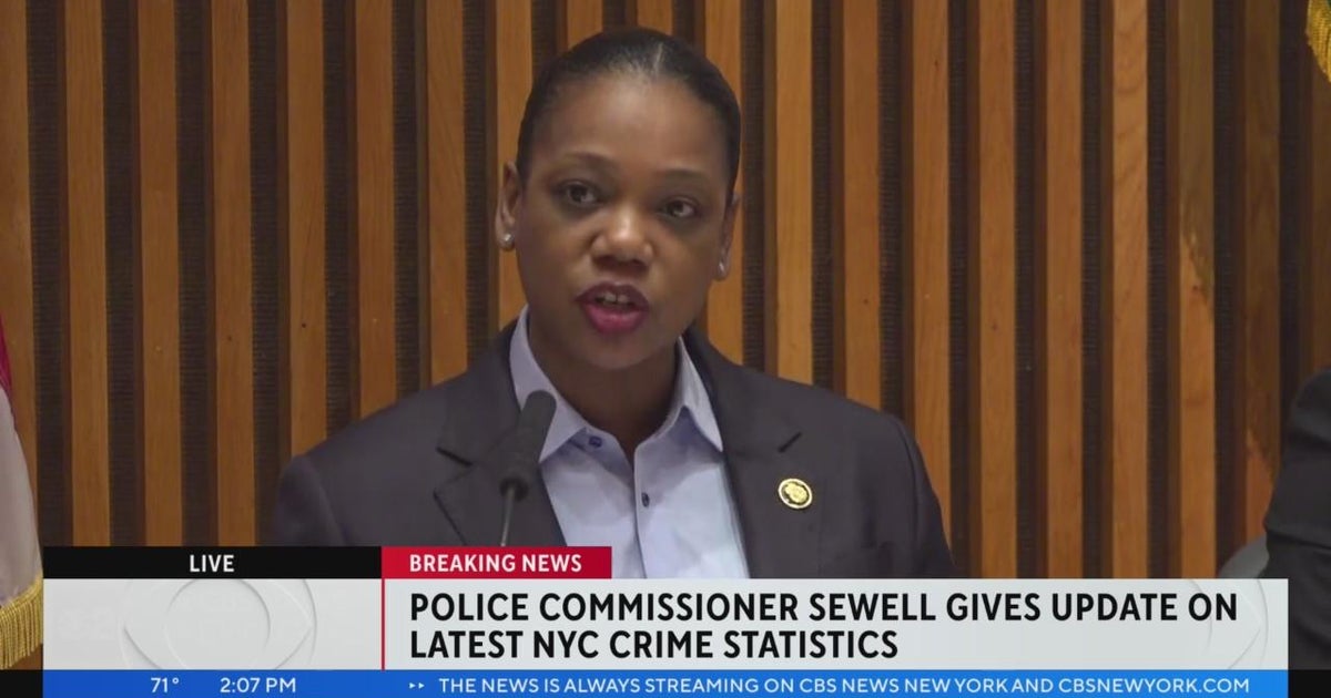 NYPD give monthly crime statistics briefing - CBS New York