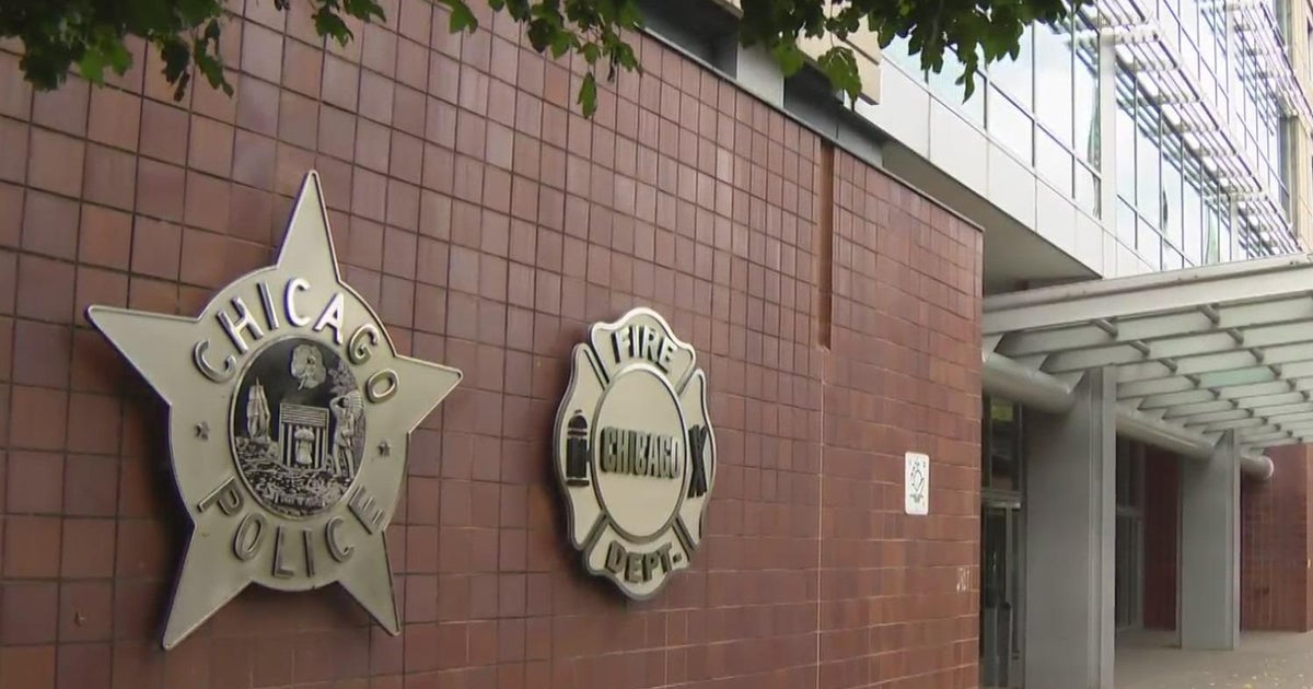 City begins to seek public input on CPD superintendent search - CBS Chicago