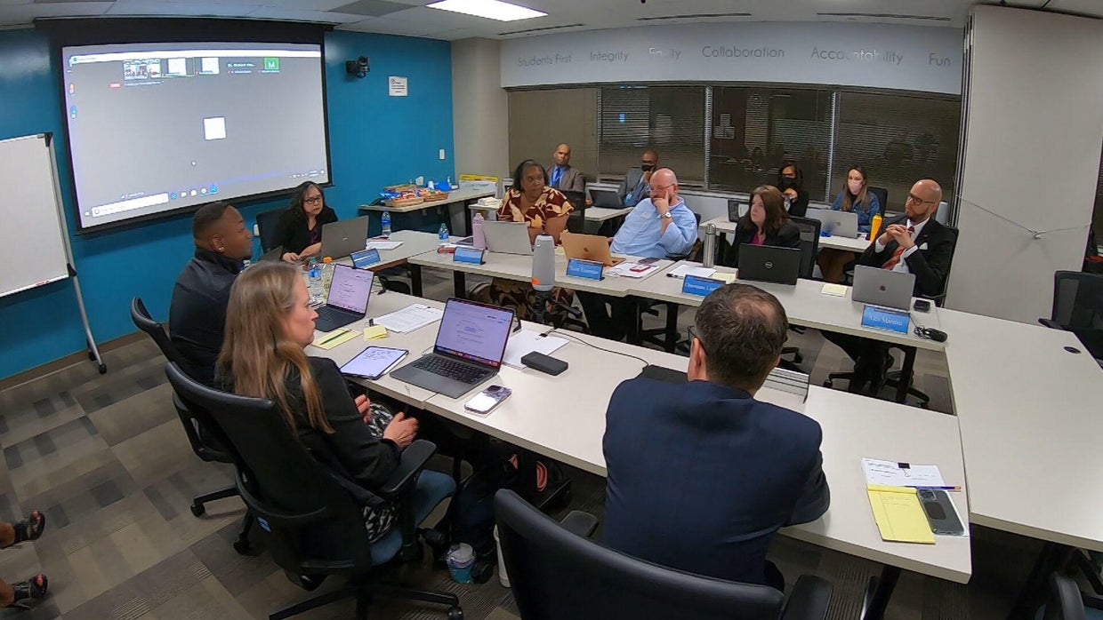 Denver Board of Education votes to strip innovation zone status from ...