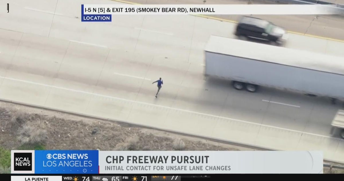 Pursuit suspect arrested after running across I-5, attempting to ...