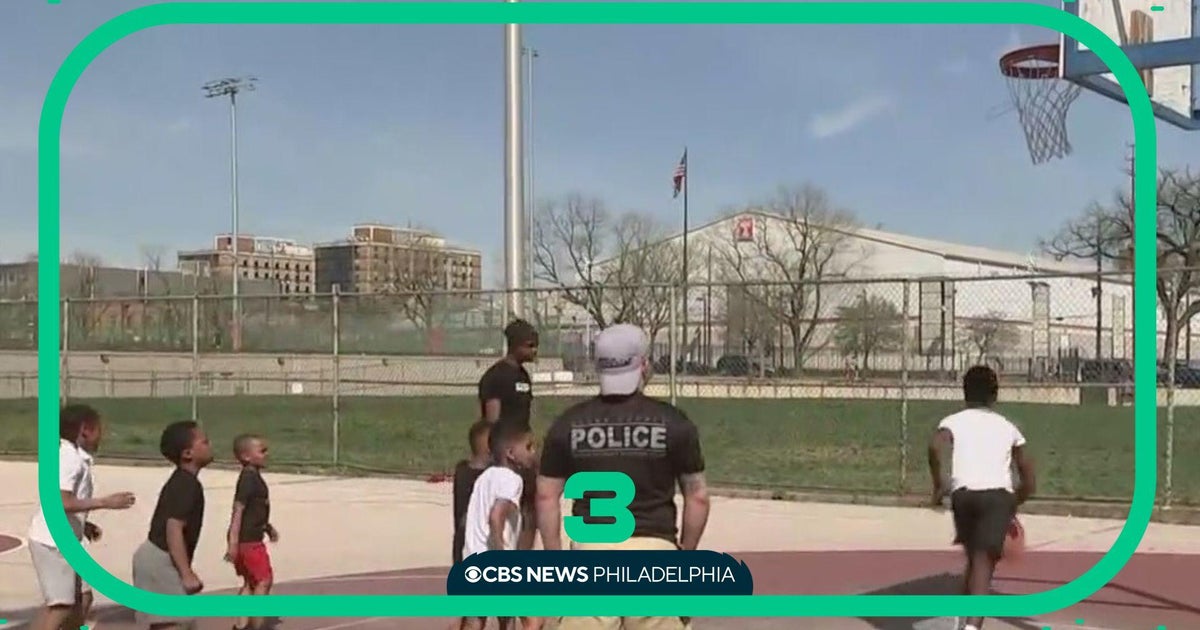 Temple police community basketball game "Ball 4 Fitz" - CBS Philadelphia