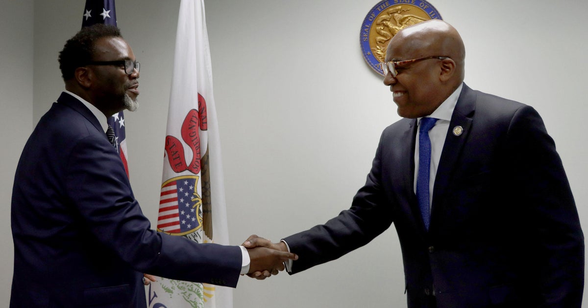 Kwame Raoul, Chicago Mayor-elect Brandon Johnson - CBS Chicago