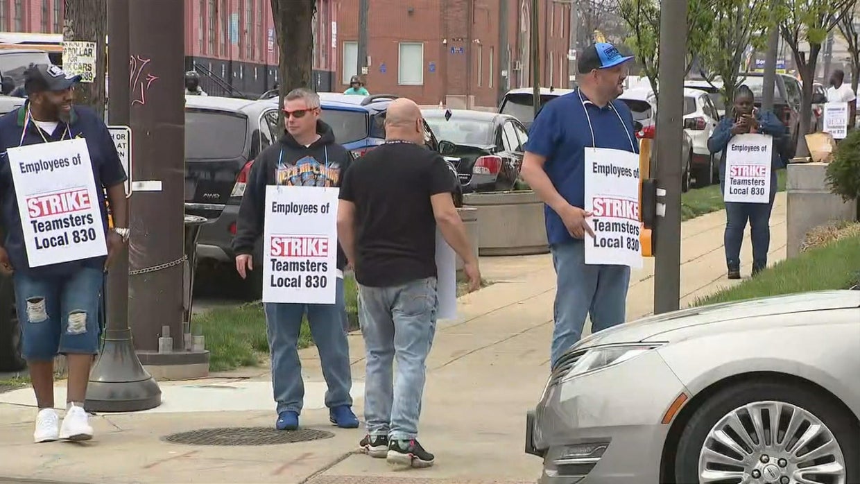 Unionized workers at Tri-State region's largest Coca-Cola plant go on ...