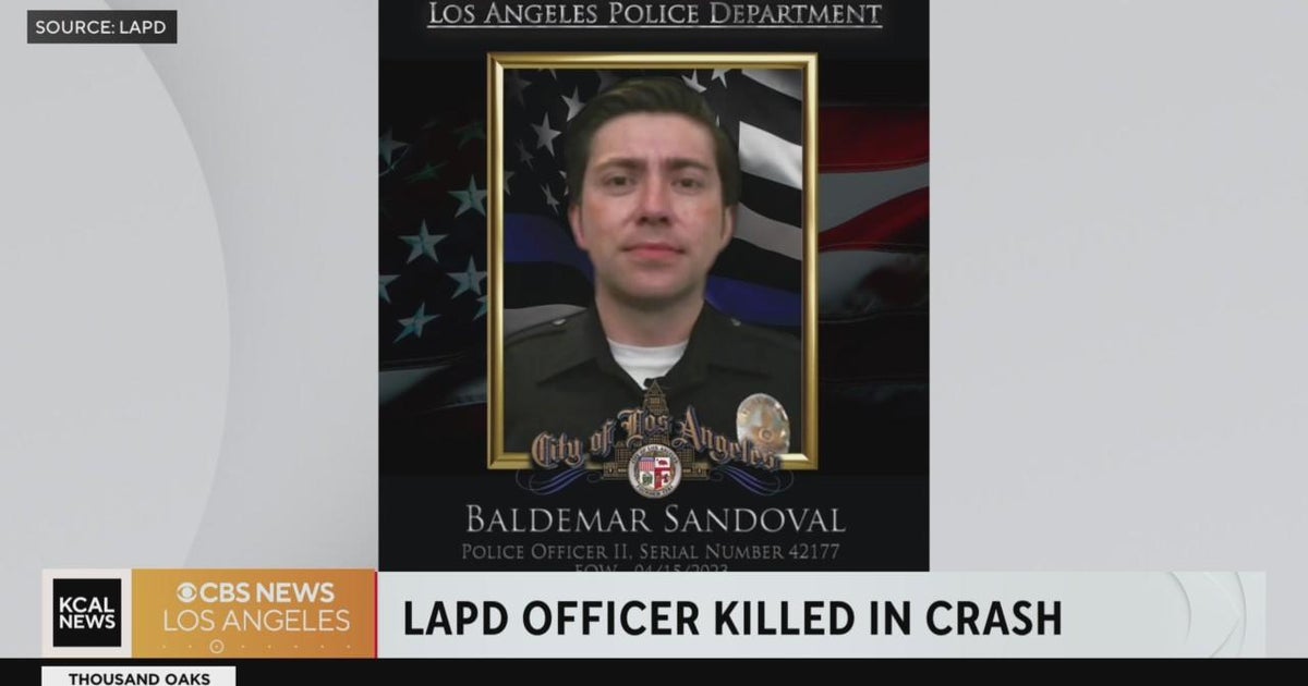 Lapd Mourns Death Of Officer Killed In Off Duty Crash Cbs Los Angeles