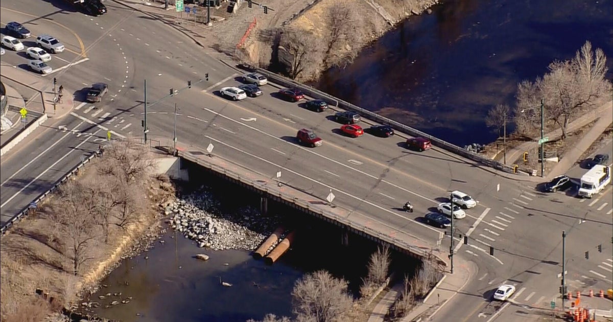 Crews tear down 112-year-old Alameda Avenue bridge for improvements ...
