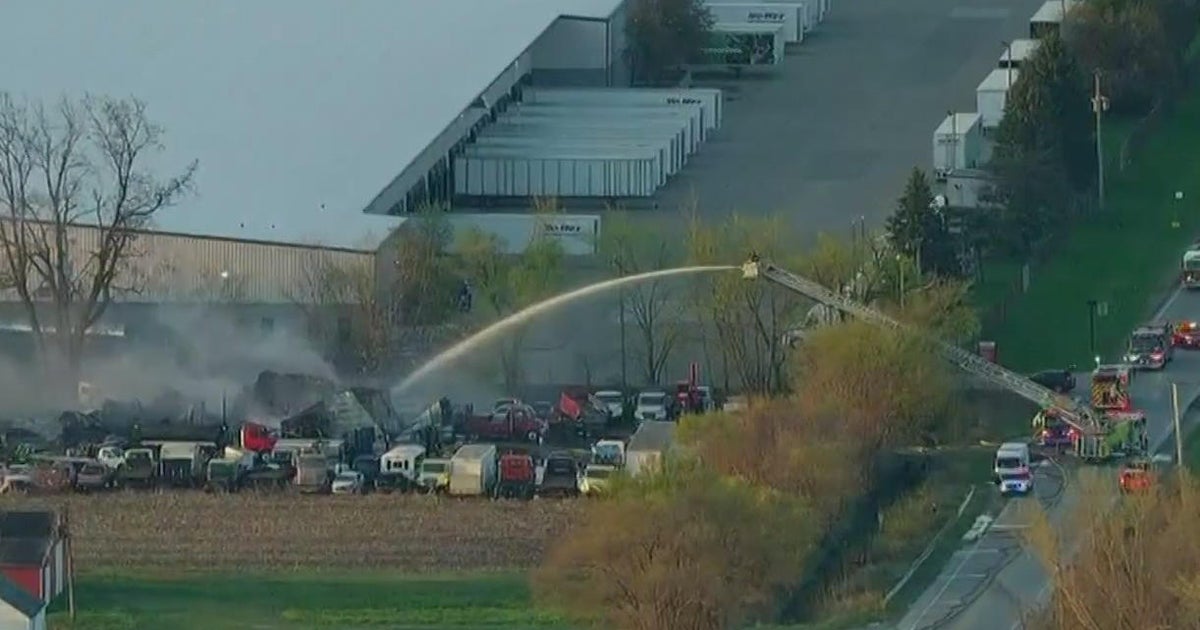Fire crews respond to fire at Sauk Village tow yard - CBS Chicago