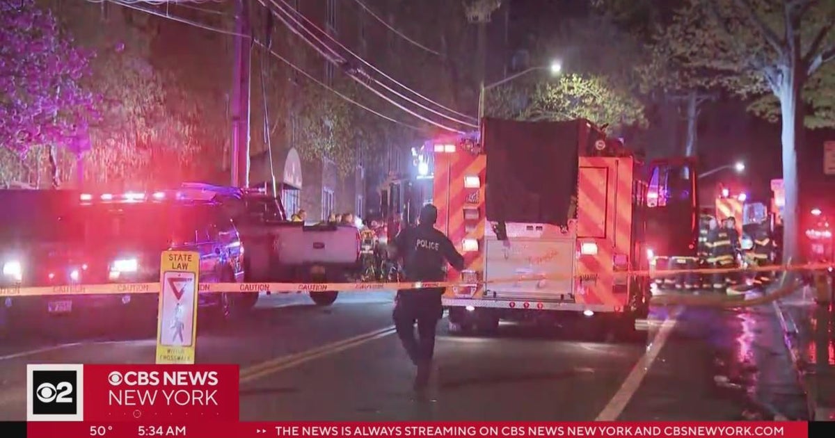 Residents jump from windows to escape White Plains fire - CBS New York