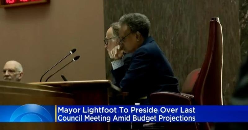 Mayor Lightfoot, 12 outgoing aldermen attending final City Council ...