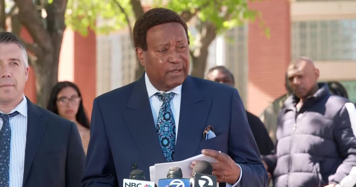 Raw video: Civil rights lawyer John Burris announces lawsuit against ...