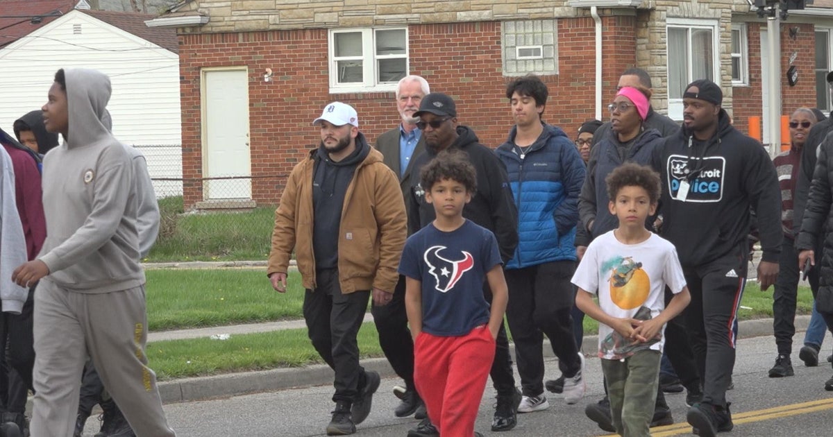 Detroit police chief, community rally together for safer city - CBS Detroit