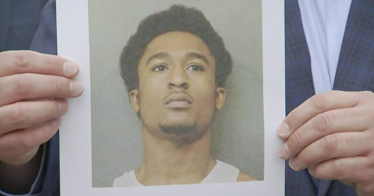 Police seek man who shot 3-year-old in Gary - CBS Chicago