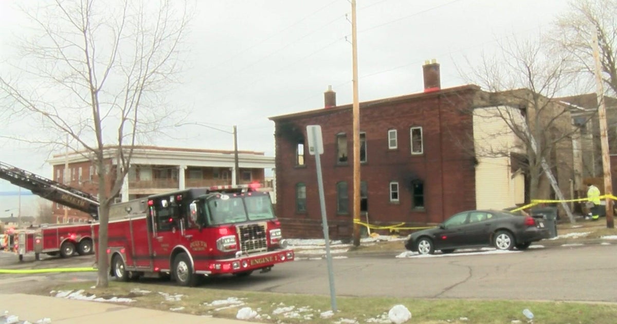 2 killed, 2 firefighters hurt in Duluth apartment fire - CBS Minnesota