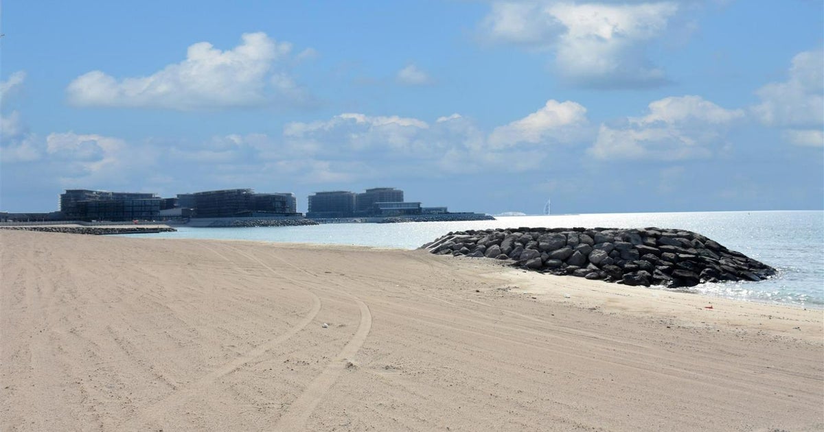 Plot of sand on Dubai's Jumeirah Bay Island sells for record $34 ...