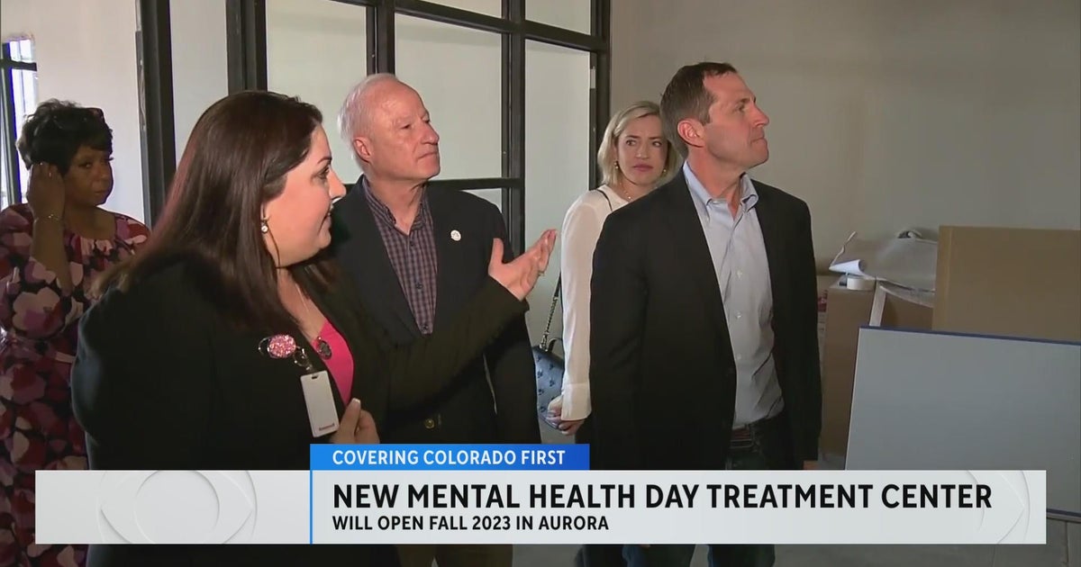 Colorado Congressman Jason Crow, Aurora Mayor Coffman tour new mental ...