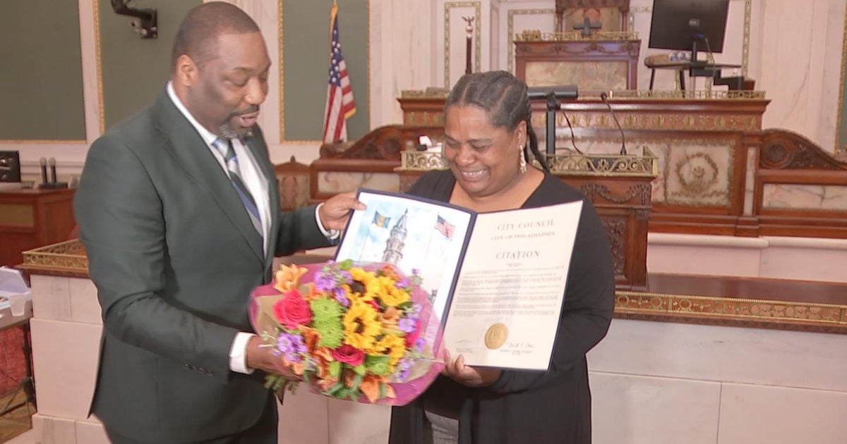 City Council honors woman who saved child shot in Grays Ferry - CBS ...