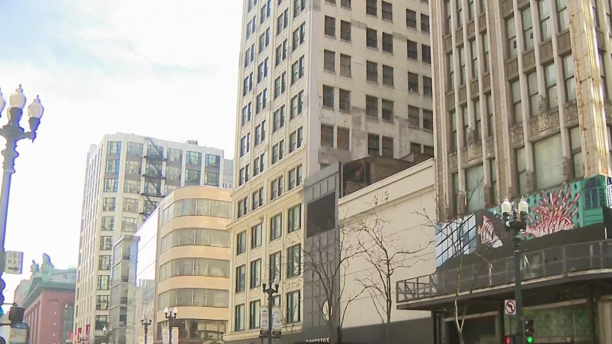 Historic Century and Consumers buildings in downtown Chicago won't be ...
