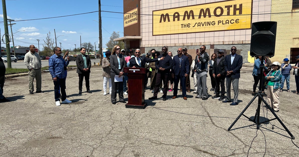 City of Detroit files lawsuit in attempt to demolish Mammoth Building ...