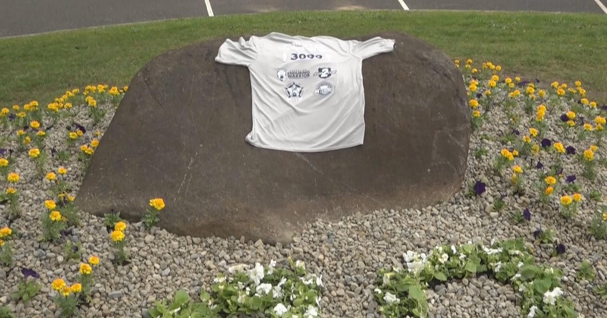 Cardo for Cosmo run and walk honors NJ Detective Steven Cosmo - CBS ...