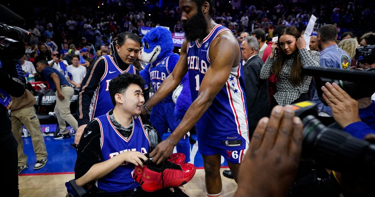 James Harden hosts Michigan State shooting victim John Hao for Sixers ...