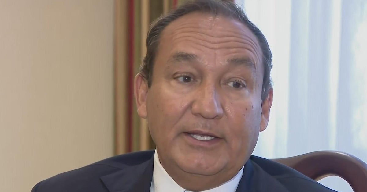 Former United CEO Oscar Munoz talks about the future of aviation in ...