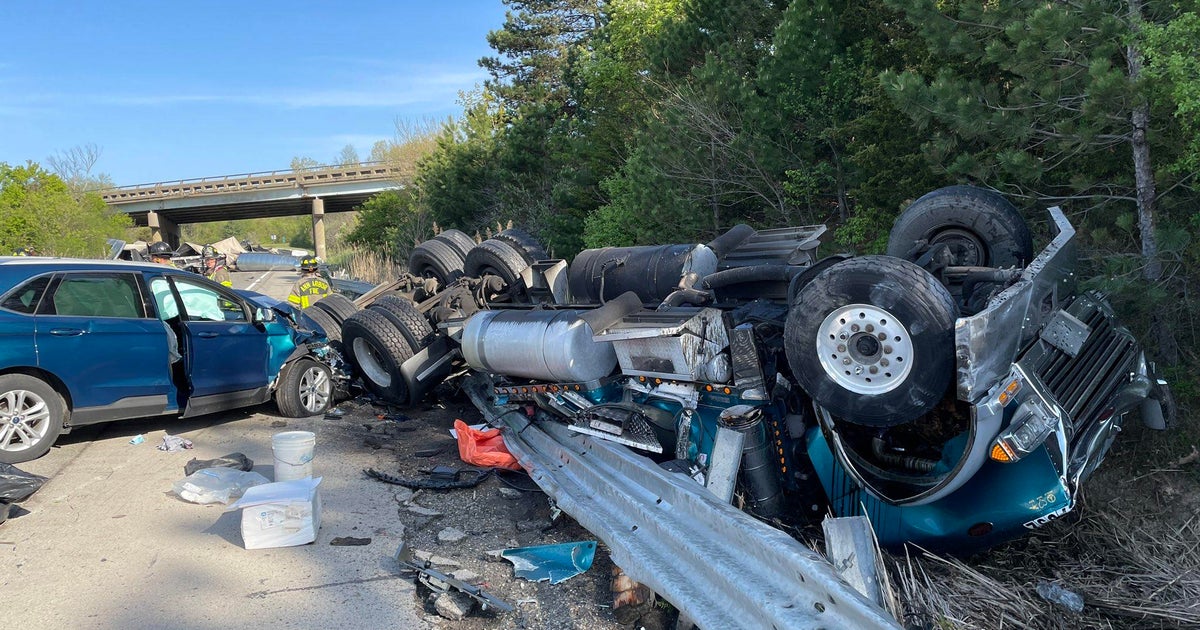 Semi-truck separates from trailer after crash on I-94 in Washtenaw ...
