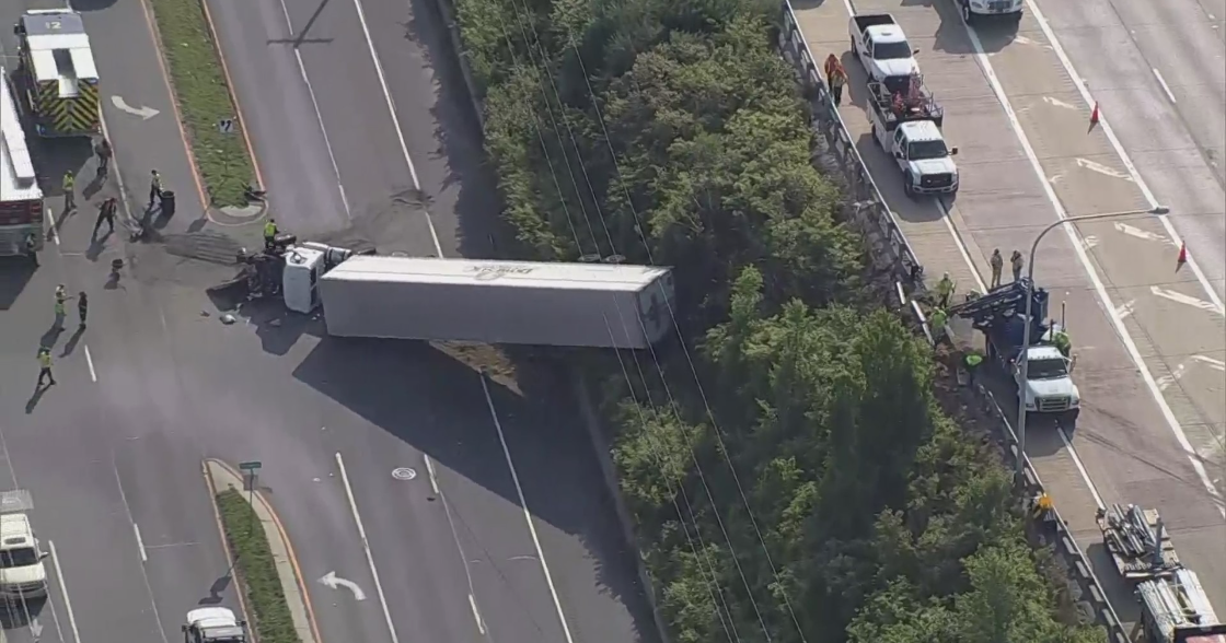 Tractor Trailer Falls From I 495 Down To Road Below In Delaware Cbs