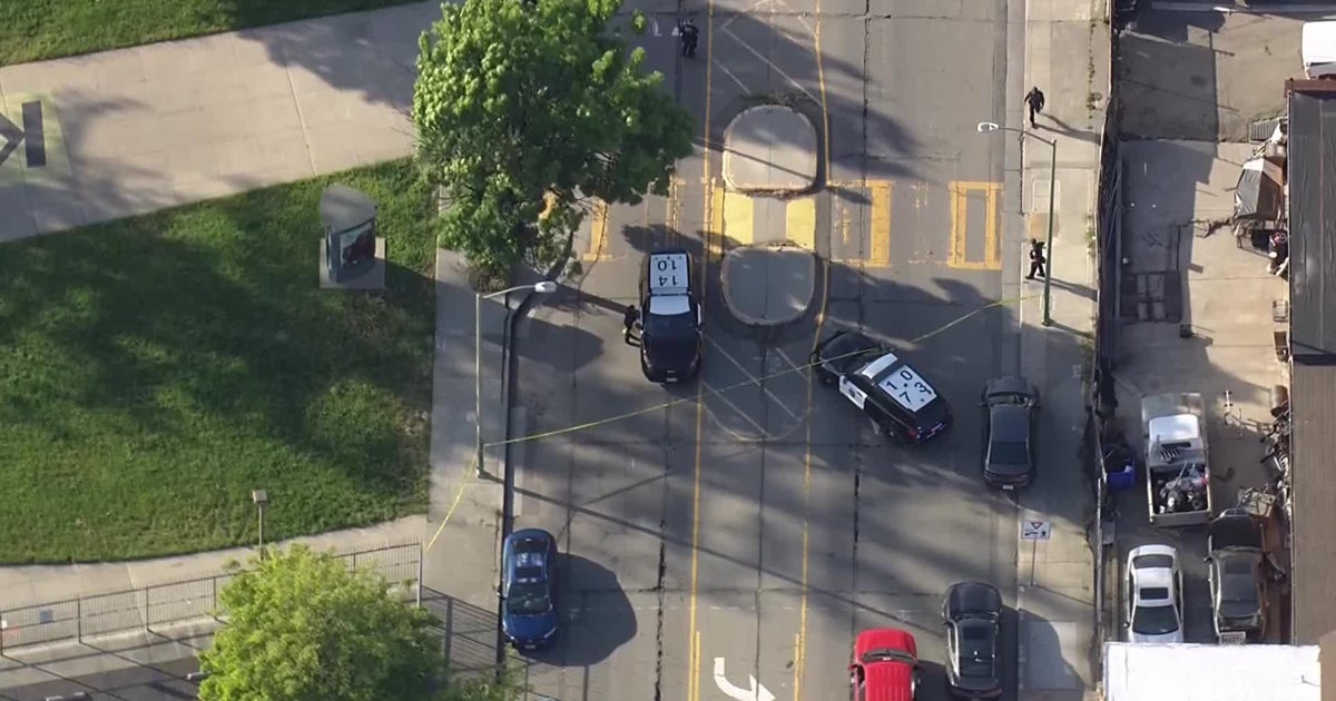 2 injured in shooting outside Castlemont High School in Oakland - CBS ...