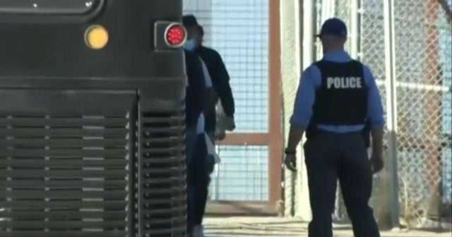 Challenges to Biden administration as Title 42 expires - CBS News