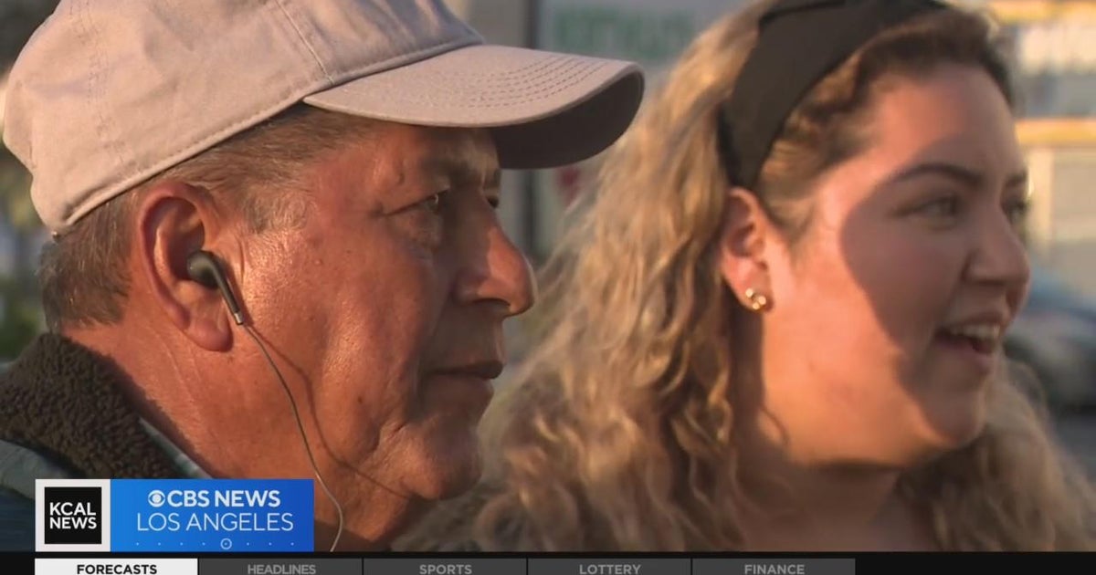 Santa Ana community rallies behind beloved street vendor after brazen ...