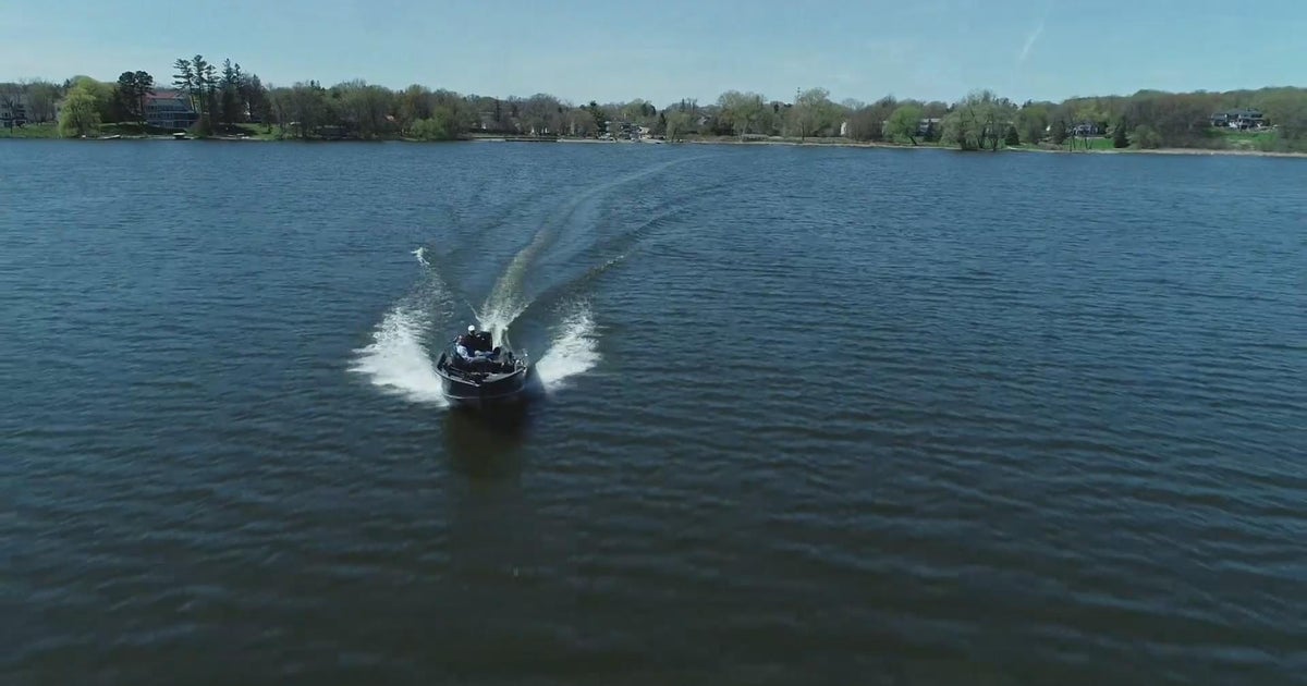 Extended winter creates great fishing conditions - CBS Minnesota