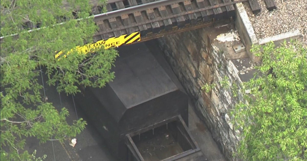Driver cited after hitting Dedham bridge, causing Commuter Rail delays ...